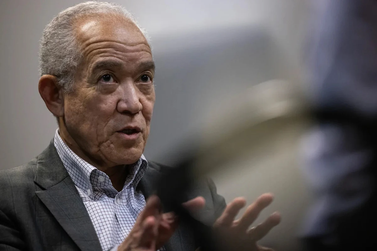 1,500 job cuts, big department overhauls: How HISD’s central office ...